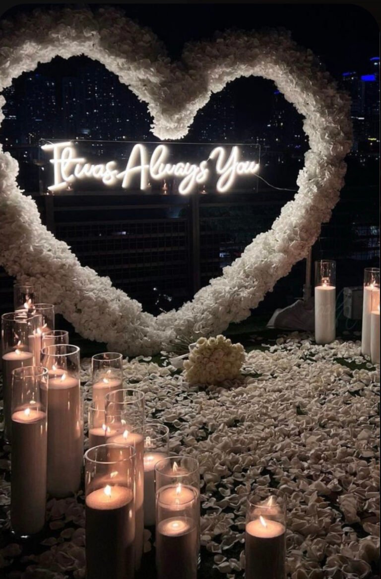 Experience The Ultimate Valentine's Day in Paris